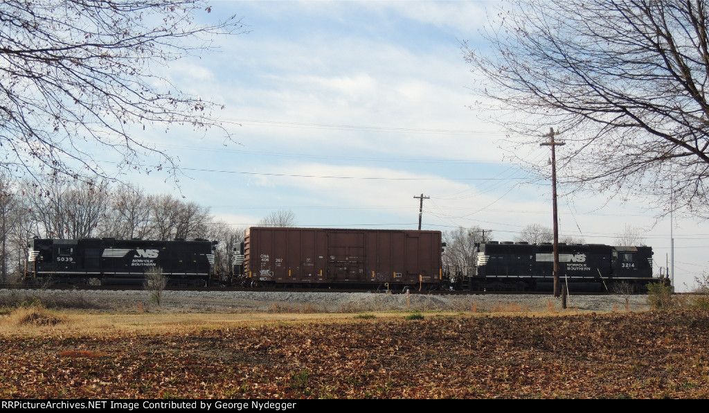 NS 5039 (GP38-2) & NS 3214 (SD40-2) High-Hoods
